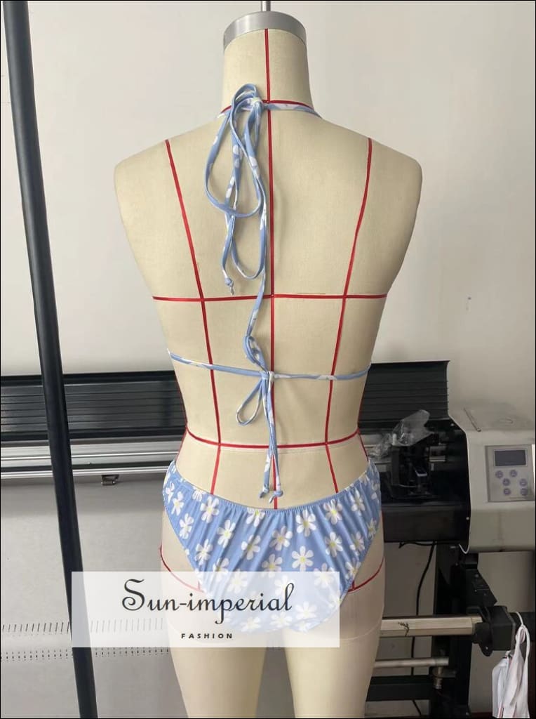 Sun-imperial - blue with white floral print triangle bikini set – Sun-Imperial